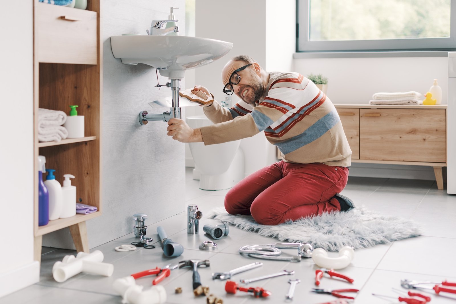 12 Home Repairs You Should Never Attempt Yourself - The Kanso